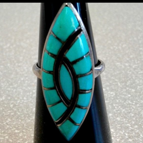 Jewelry | Vintage Zuni Turquoise Hummingbird Ring | Poshmark